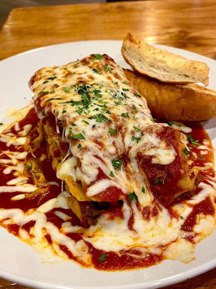 Meoni's Italian Kitchen - Bullhead City, AZ | Mohave Local